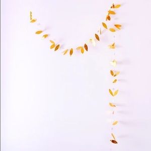 Meri Meri | Holiday | Meri Meri Gold Leaf Mini Garland | Poshmark